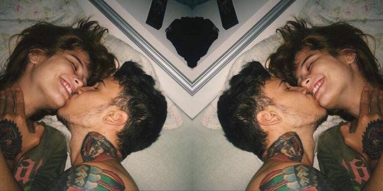 17 Hilariously Embarrassing Kissing Stories Yourtango